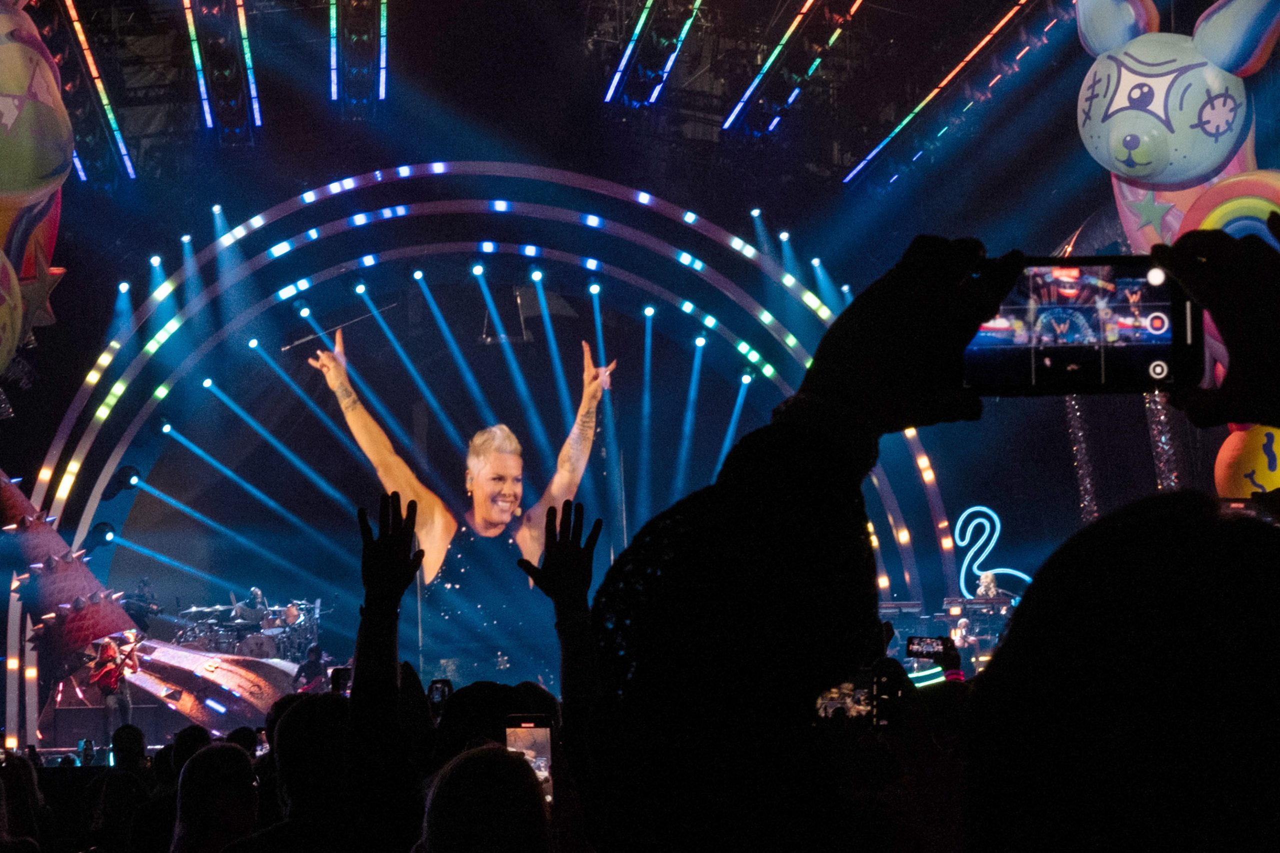 P!NK rocks out a hot pink Syracuse crowd