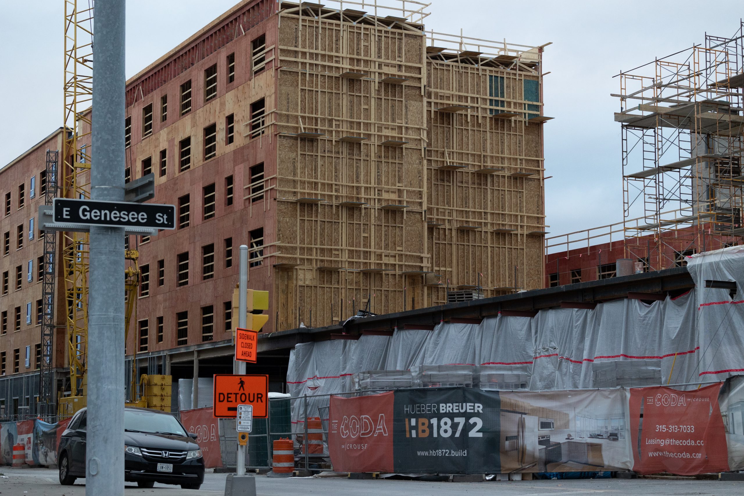 SU students struggle to secure campus housing