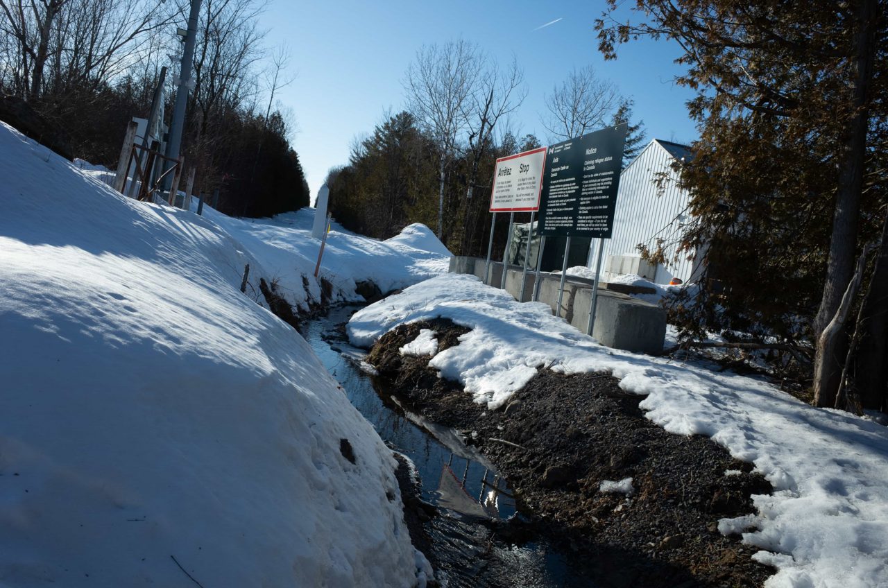Slipping through the cracks of the U.S-Canada border | The NewsHouse