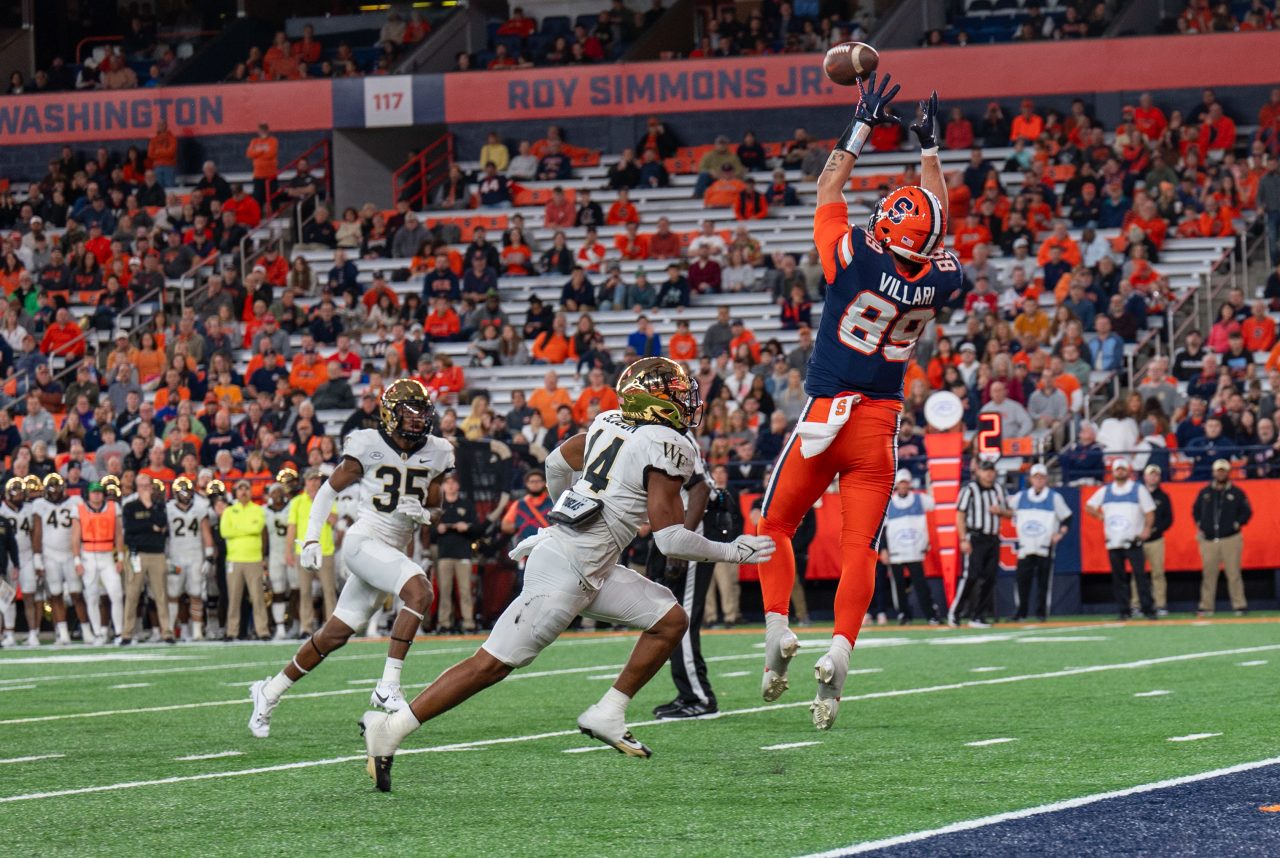 Cuse football’s magic juice appears to be all squeezed out in loss to ...