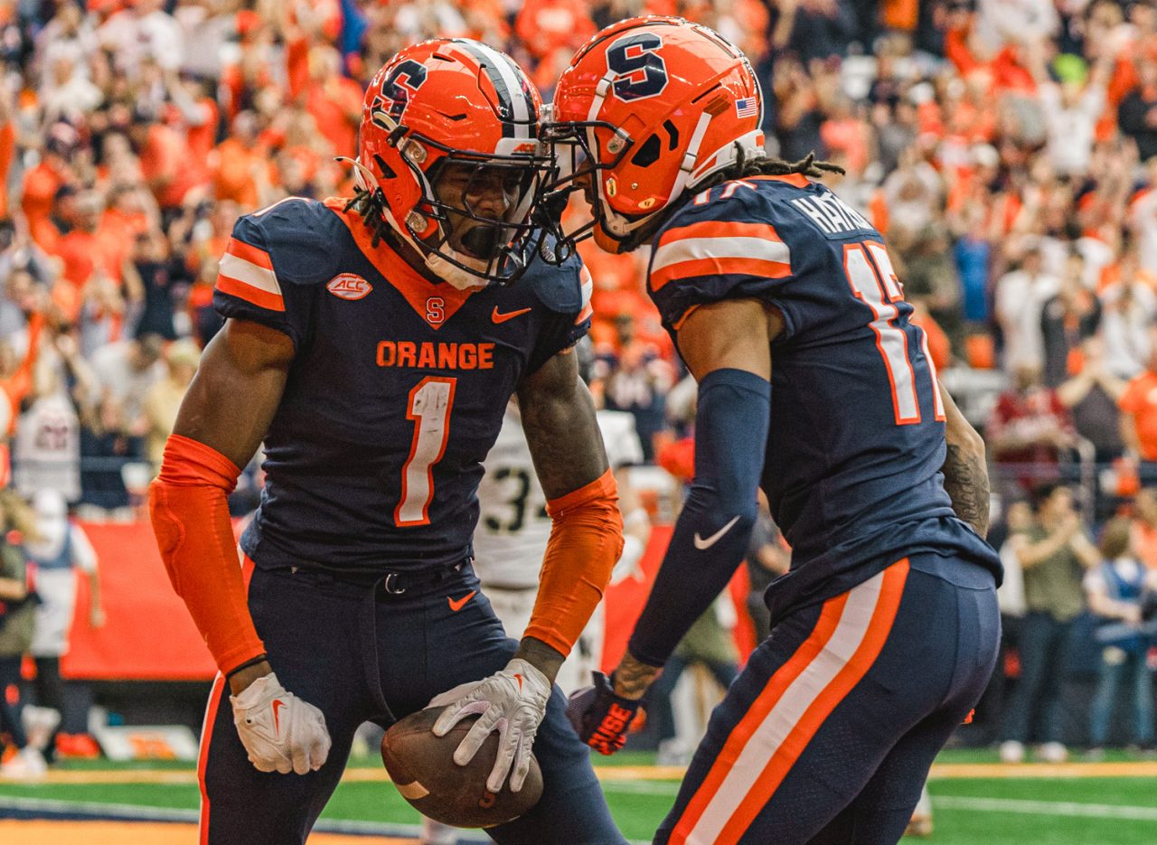 Strong second half propels SU football to fourth win